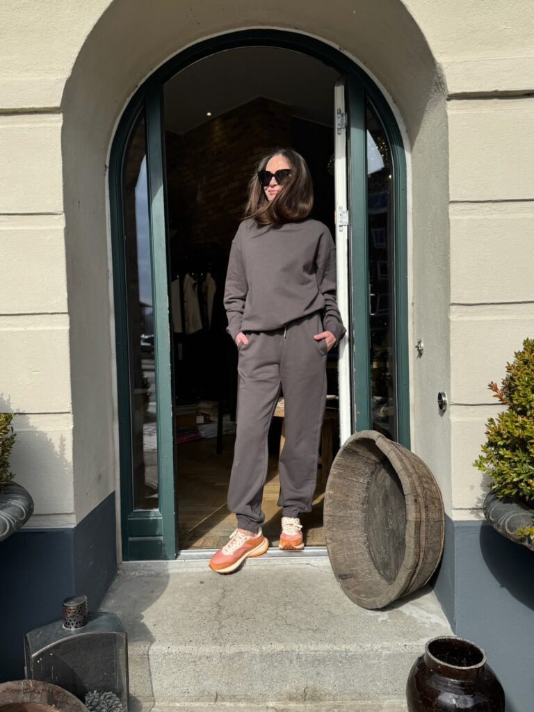 Se vores Reign Italia Emily Label Sweatpants - L’Unica